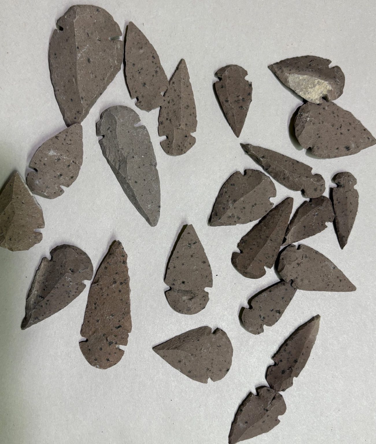 Stone Arrowhead Stone - Driftstone Pueblo - Wholesale