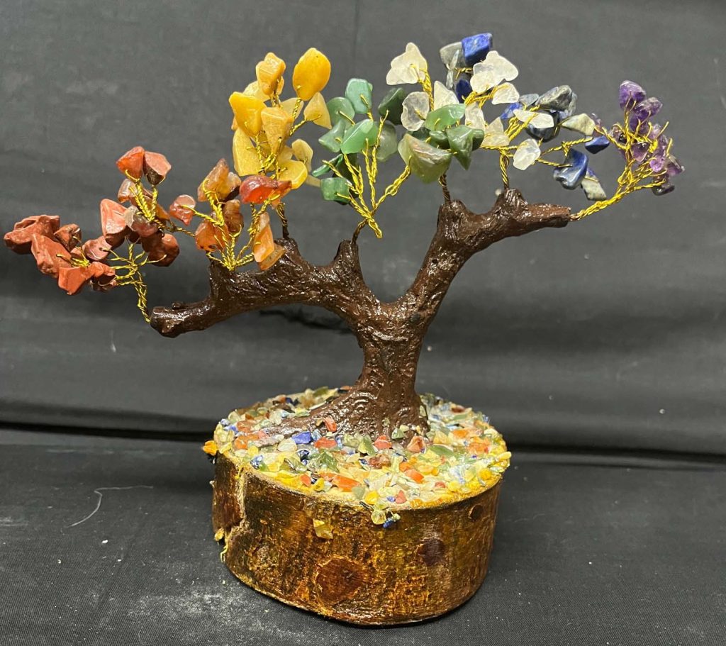 7 Chakra Resin Tree 100 chip - Driftstone Pueblo - Wholesale